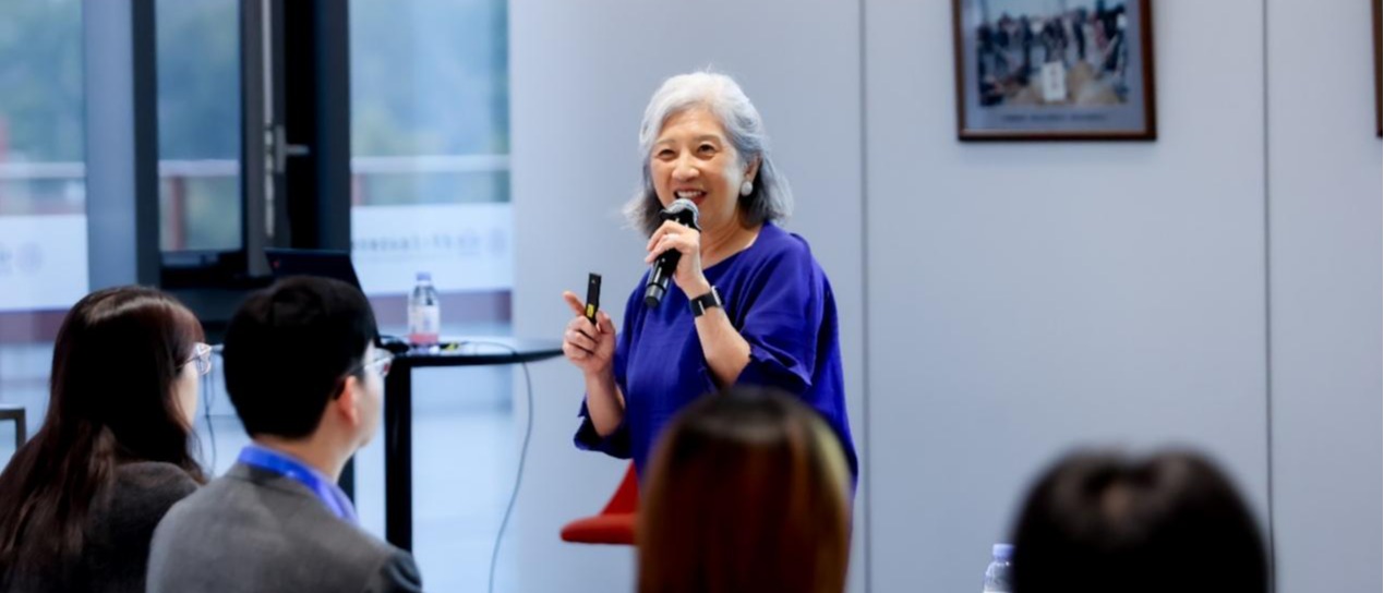 Tsinghua University School of Economics and Management-SEM Library